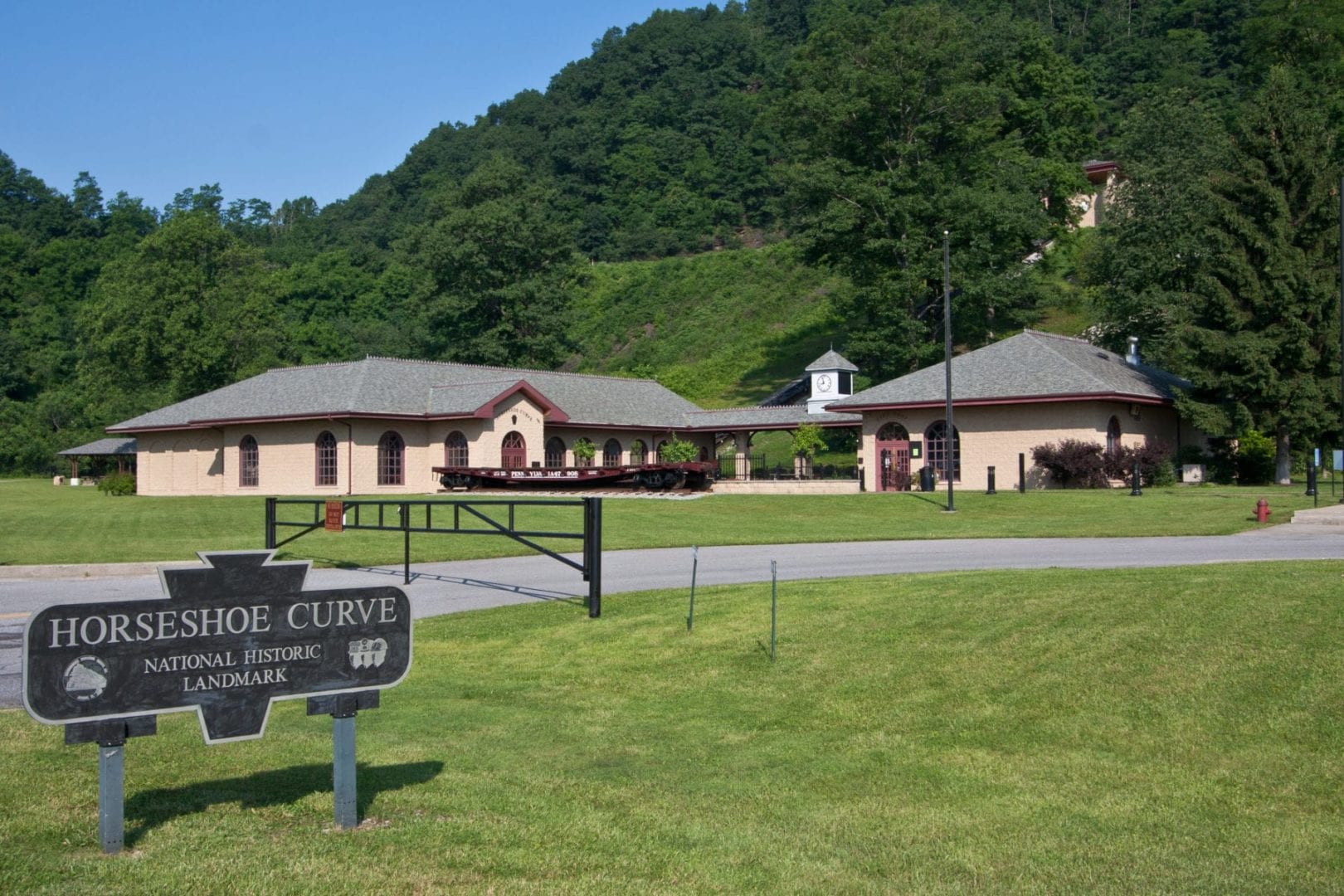Horseshoe Curve National Historic Landmark Horseshoe Curve Building ...